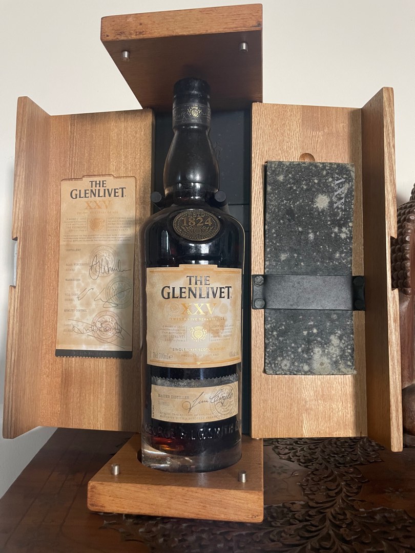 Glenlivet XXV 25 Years Single Malt Scotch Whisky with Gift Box, Food ...