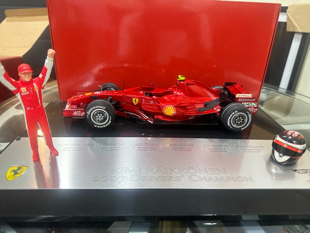 HOTWHEELS 1/18 Diecast f1 racing car model 2007 Brazil Ferrari 2007 ...