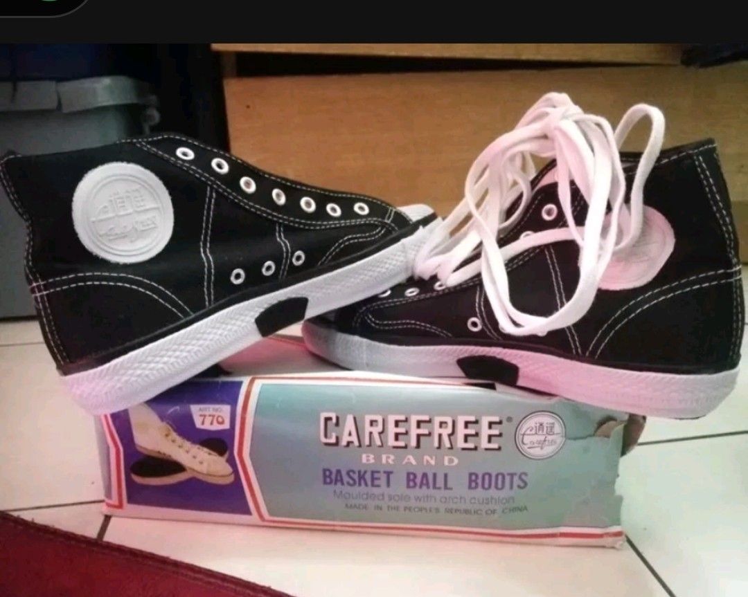 Kasut, Sports Equipment, Other Sports Equipment and Supplies on Carousell