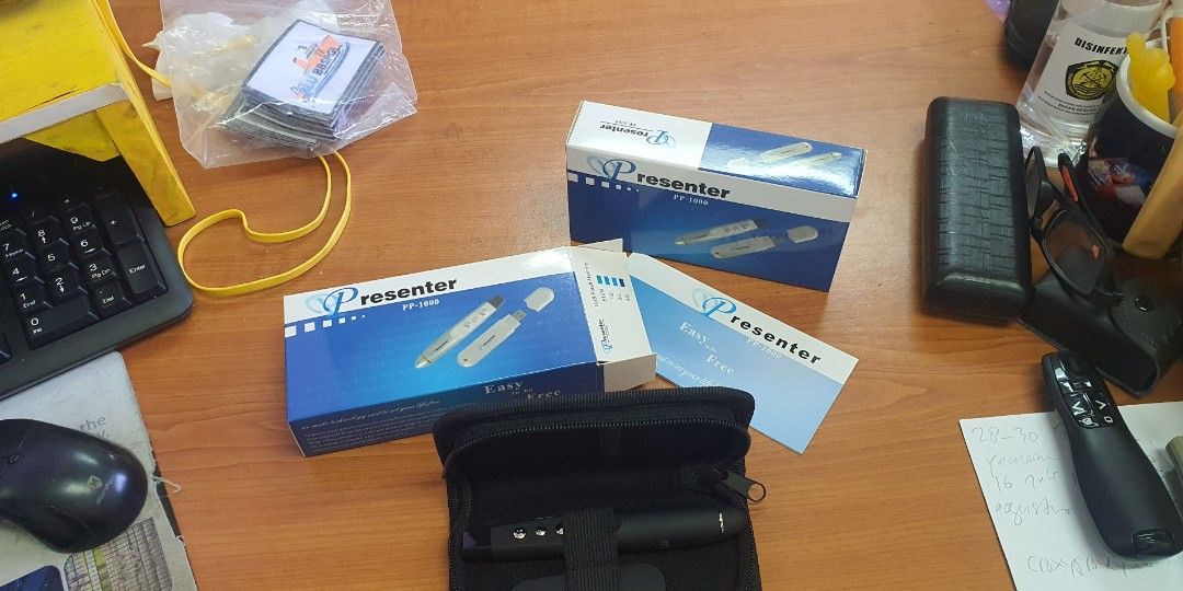 Laser Pointer Presenter PP-1000, Elektronik, Komputer, Lainnya di Carousell