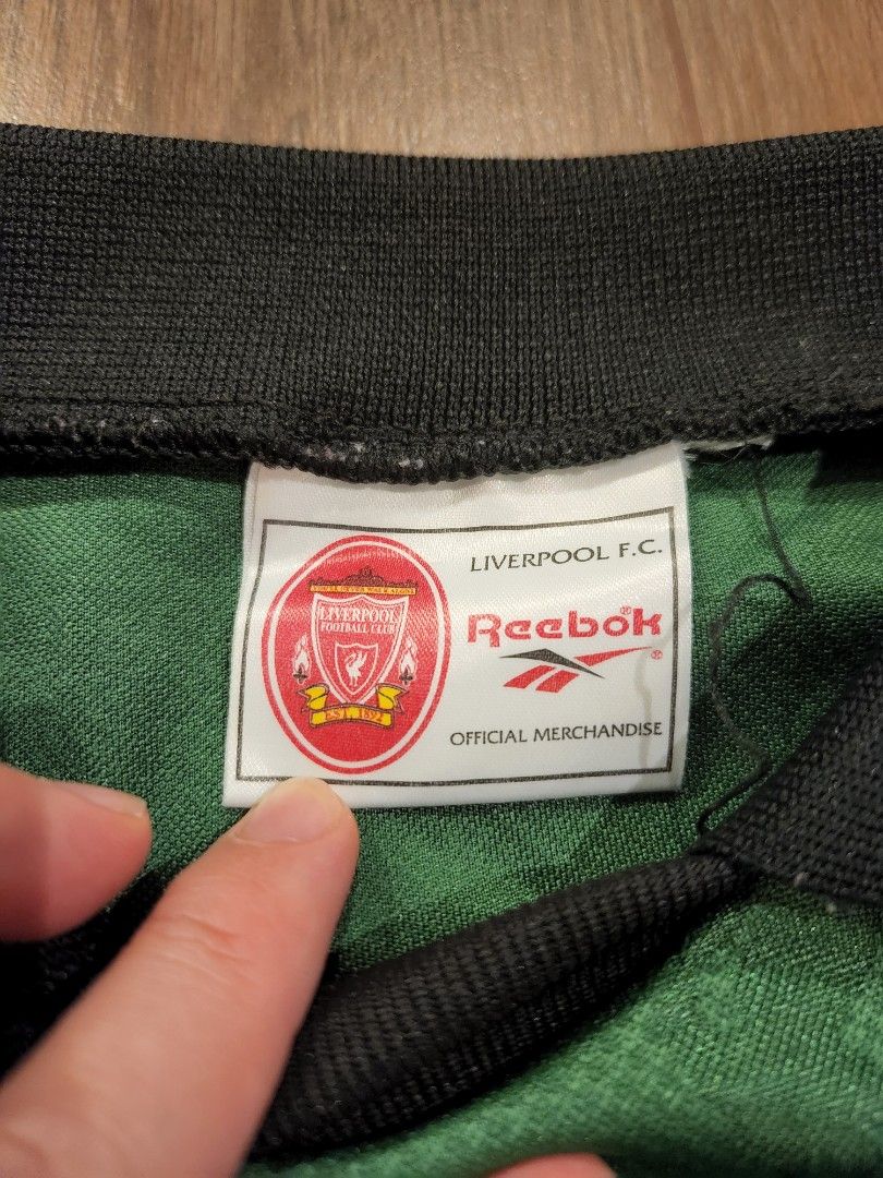 Liverpool FC Green Vintage Goalkeeper Jersey, Men's Fashion, Activewear ...