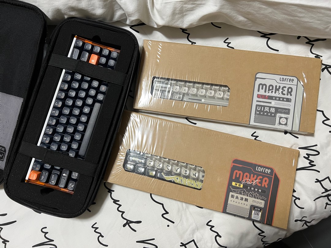 Lofree Touch Pro with carrying case and 3 sets of keycaps, Computers ...
