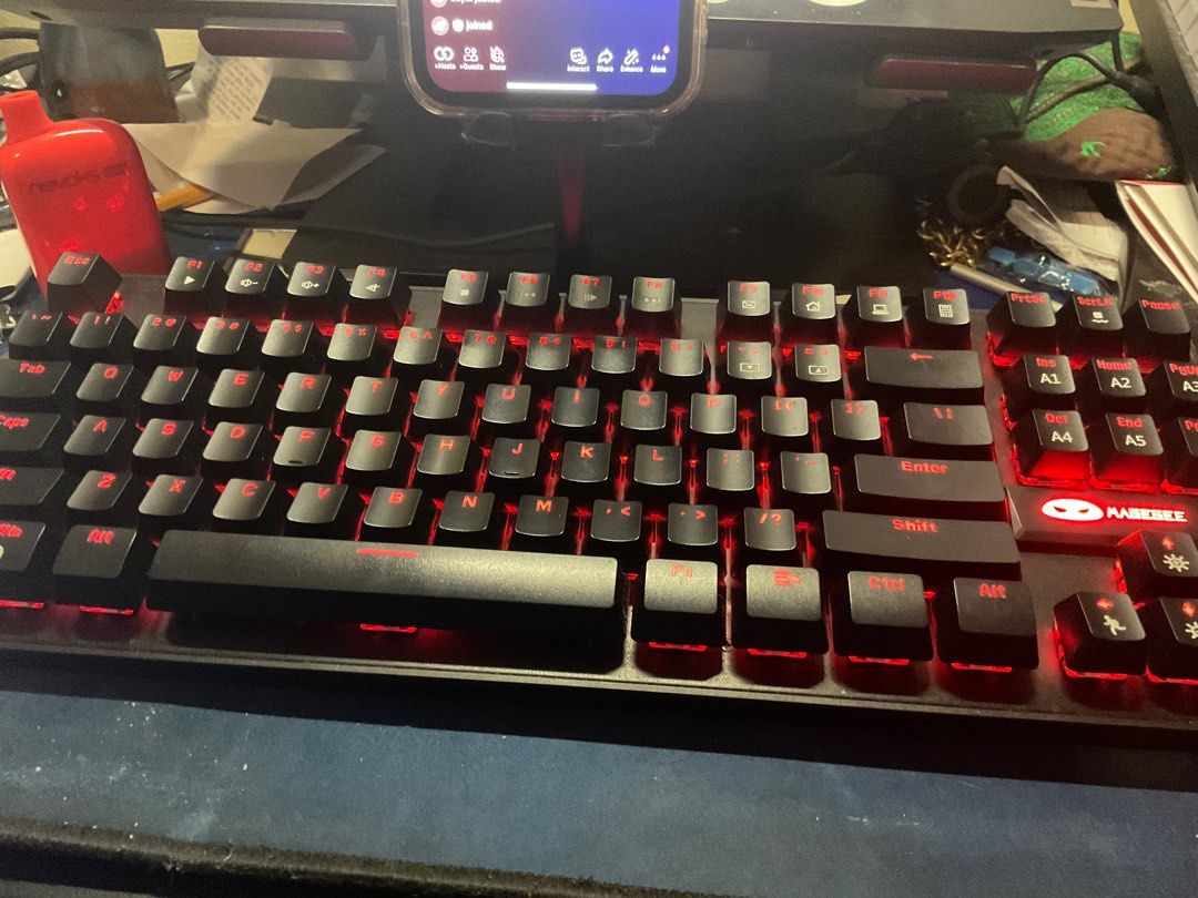 Magegee MK1 (RED SWTICHES) on Carousell