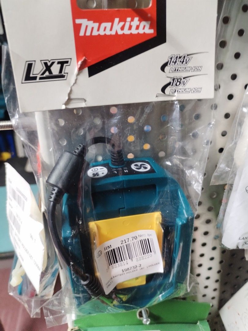 Makita battery holder, Furniture & Home Living, Home Improvement ...