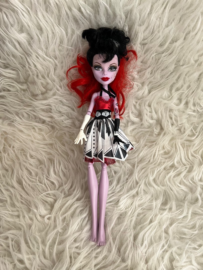 Monster High on Carousell