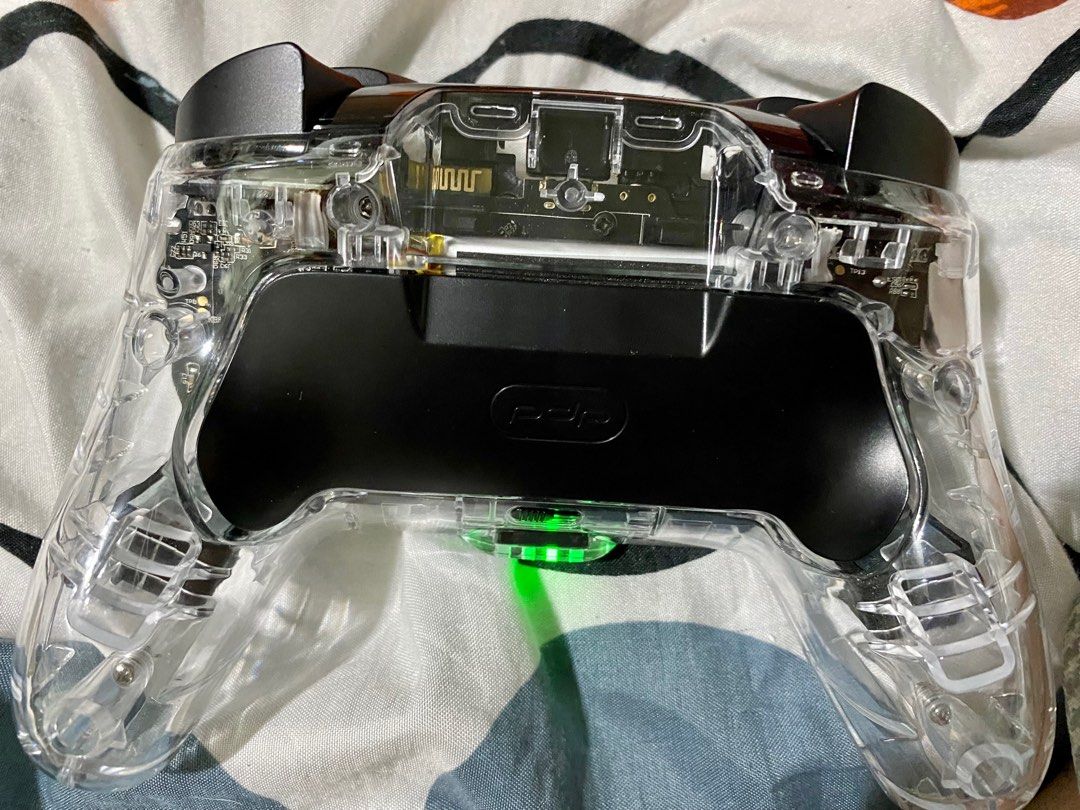 Nintendo switch afterglow wireless controller, Video Gaming, Gaming ...