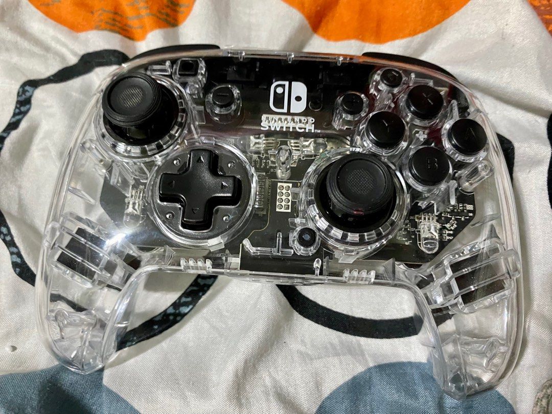 Nintendo switch afterglow wireless controller, Video Gaming, Gaming ...