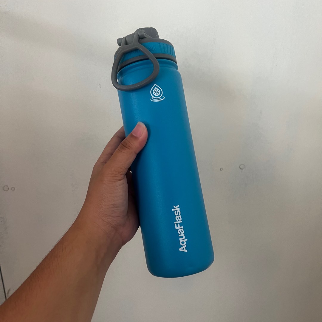 Original Aquaflask 22oz (Blue) on Carousell