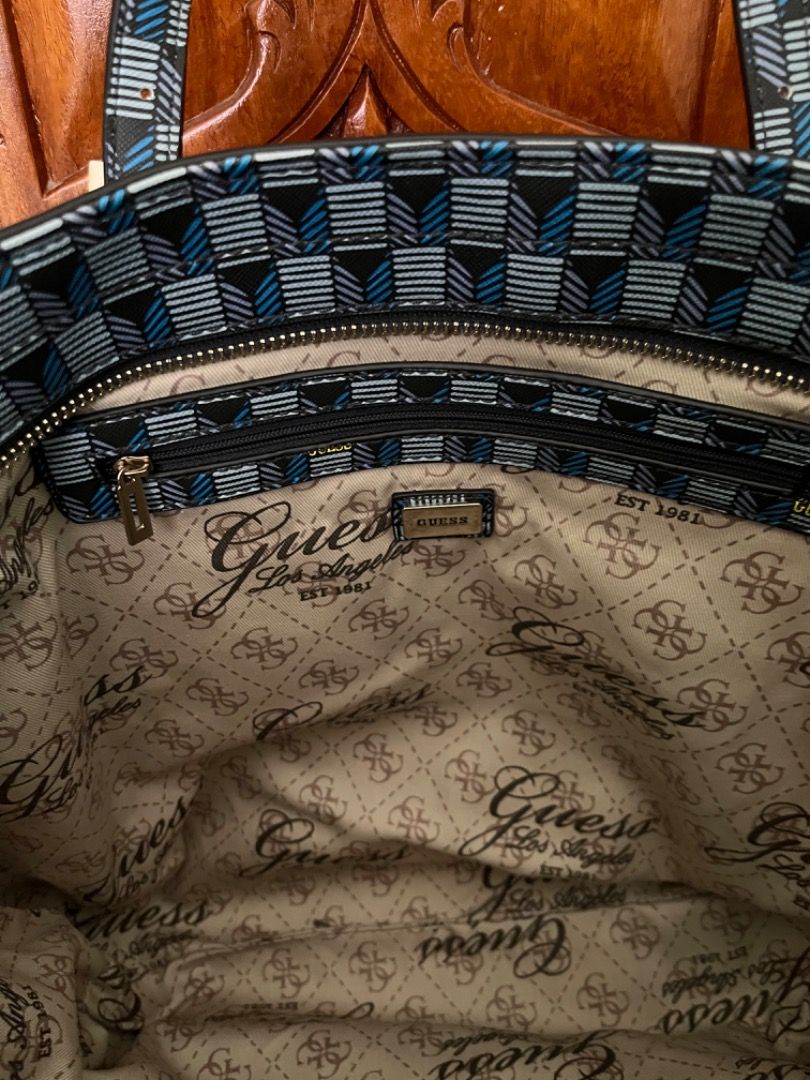 Original Guess hand bag on Carousell