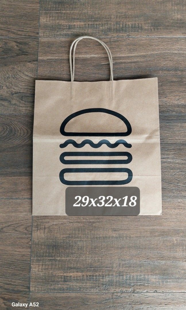 PAPER BAG SHAKE SHACK, Barang Yang Dicari di Carousell
