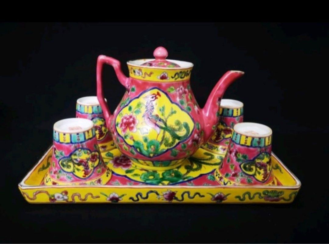 Peranakan Teapot Set. (6 PCs ), Furniture & Home Living, Kitchenware ...