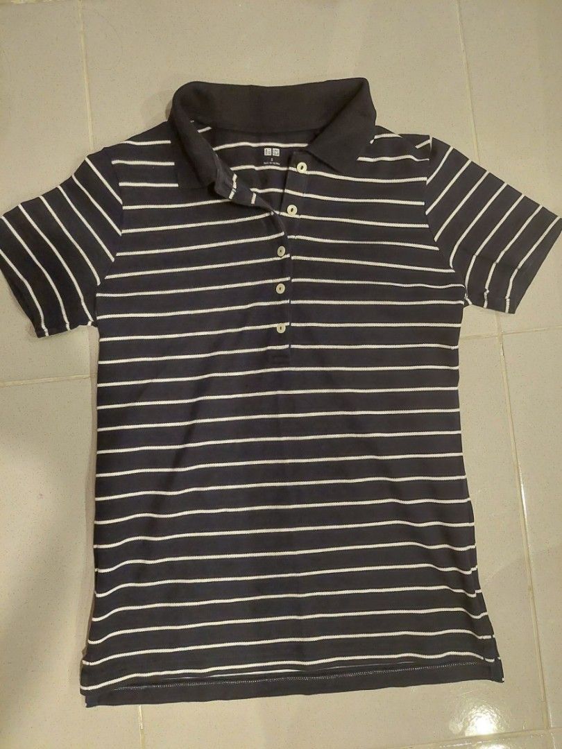 Polo Uniqlo Stripes berkerah, Fesyen Pria, Pakaian , Atasan di Carousell