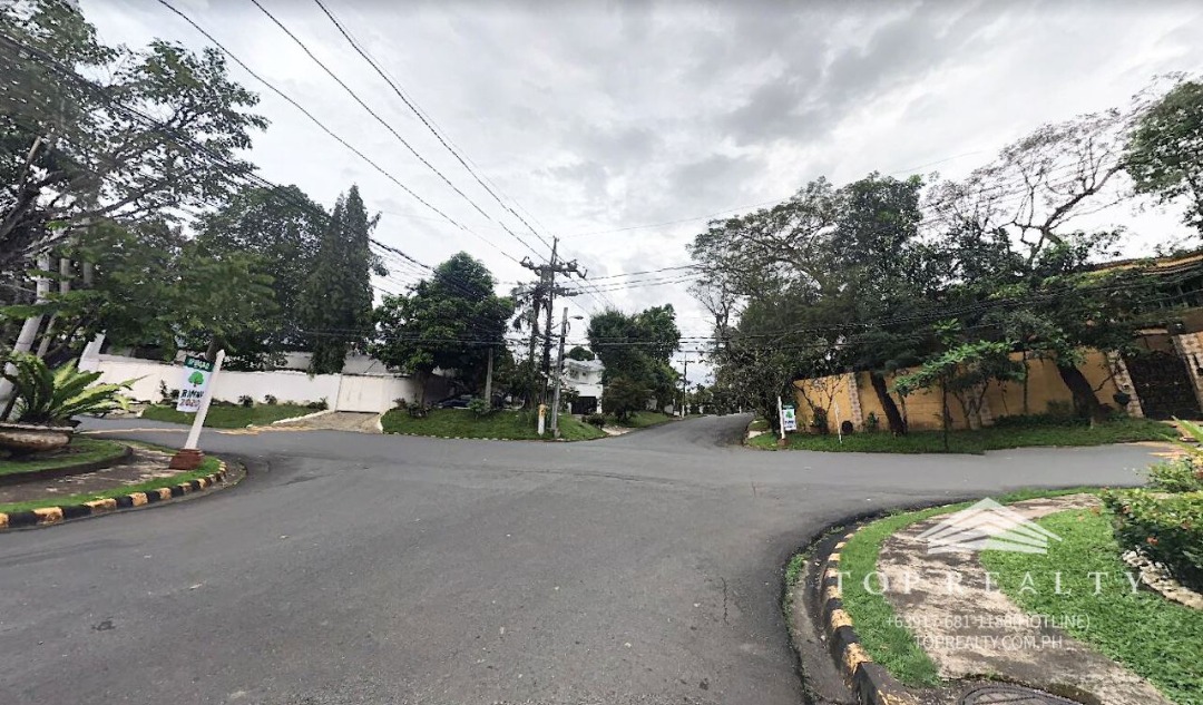 PRIME LOT FOR SALE La Vista Quezon City, Property, For Sale, Lot on ...