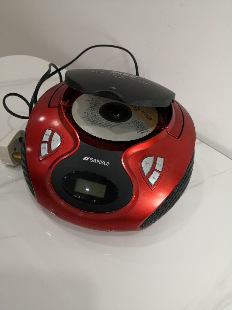 Radio with CD player - Old School, TV & Home Appliances, Other Home ...