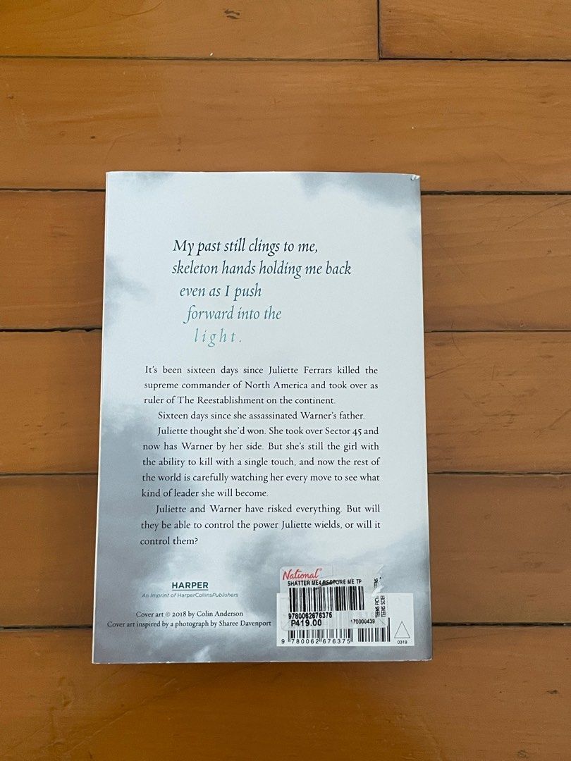 (REAL) Restore Me Book - part of Shatter Me Series, Hobbies & Toys ...