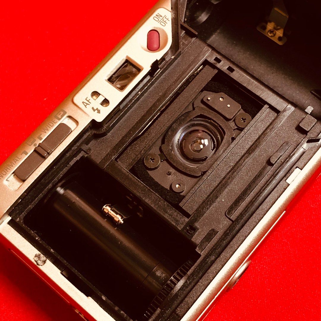 Ricoh R1s Film Camera, Photography, Cameras on Carousell