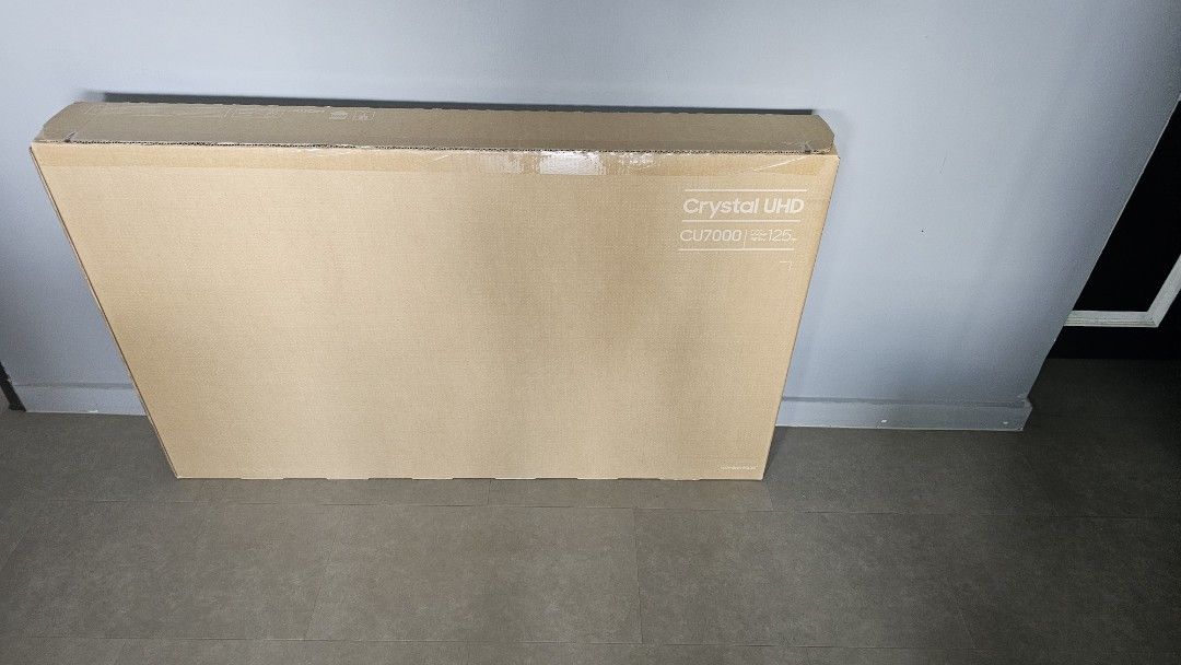 Samsung CU7000 50 inch UHD smart TV, TV & Home Appliances, TV ...