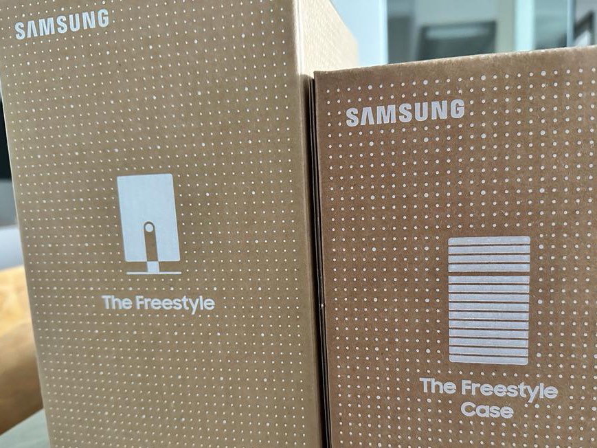 Samsung The Freestyle & Case, TV & Home Appliances, TV & Entertainment ...