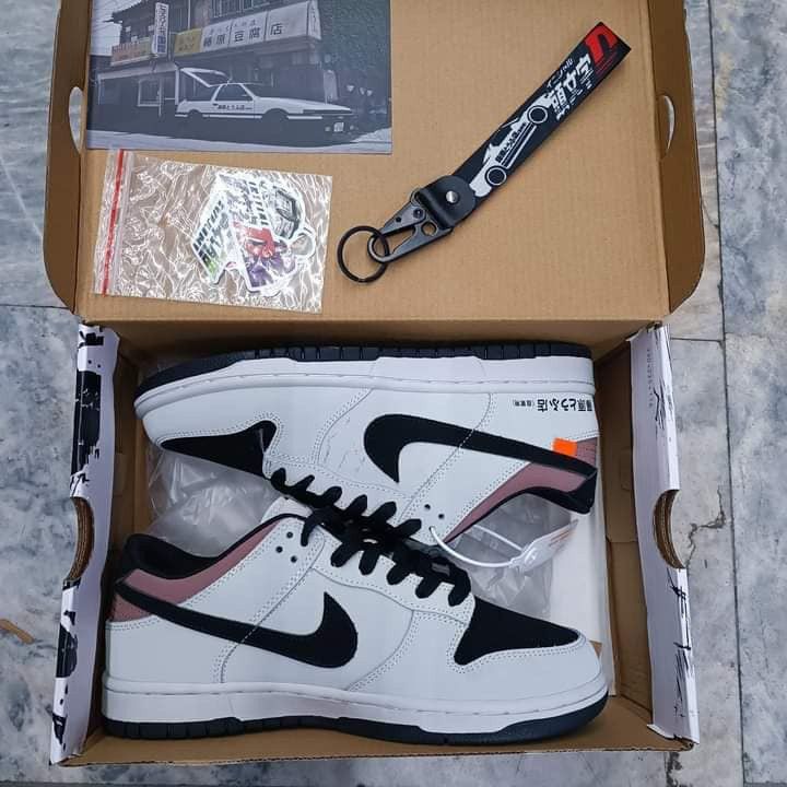 SB Dunk Low Initial D AE86, Men's Fashion, Footwear, Sneakers on Carousell