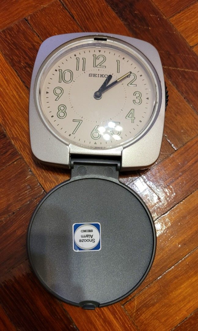 Seiko Vintage portable clock, Furniture & Home Living, Home Decor ...