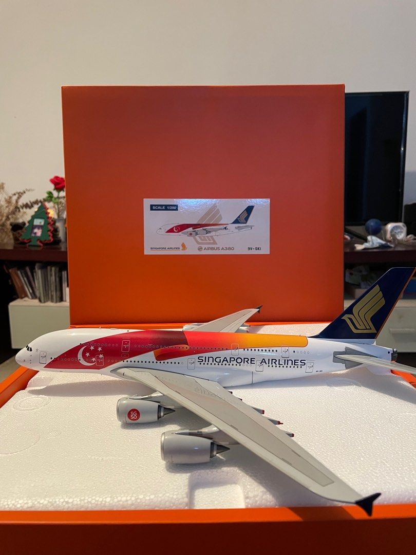 Singapore Airlines A380 SG50 Livery 1/200 Scale - 9V-SKI, Hobbies ...