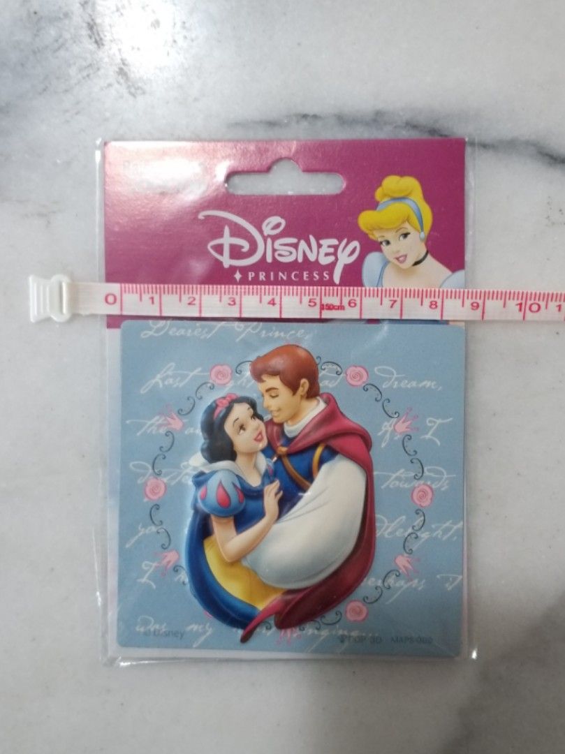 SNOW WHITE Disney Princess.Magnet, Furniture & Home Living, Home Decor ...