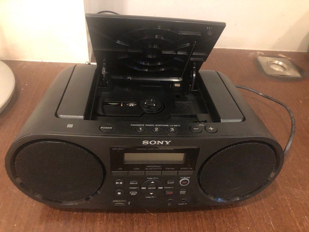 Sony CD player with bluetooth, Audio, Portable Music Players on Carousell