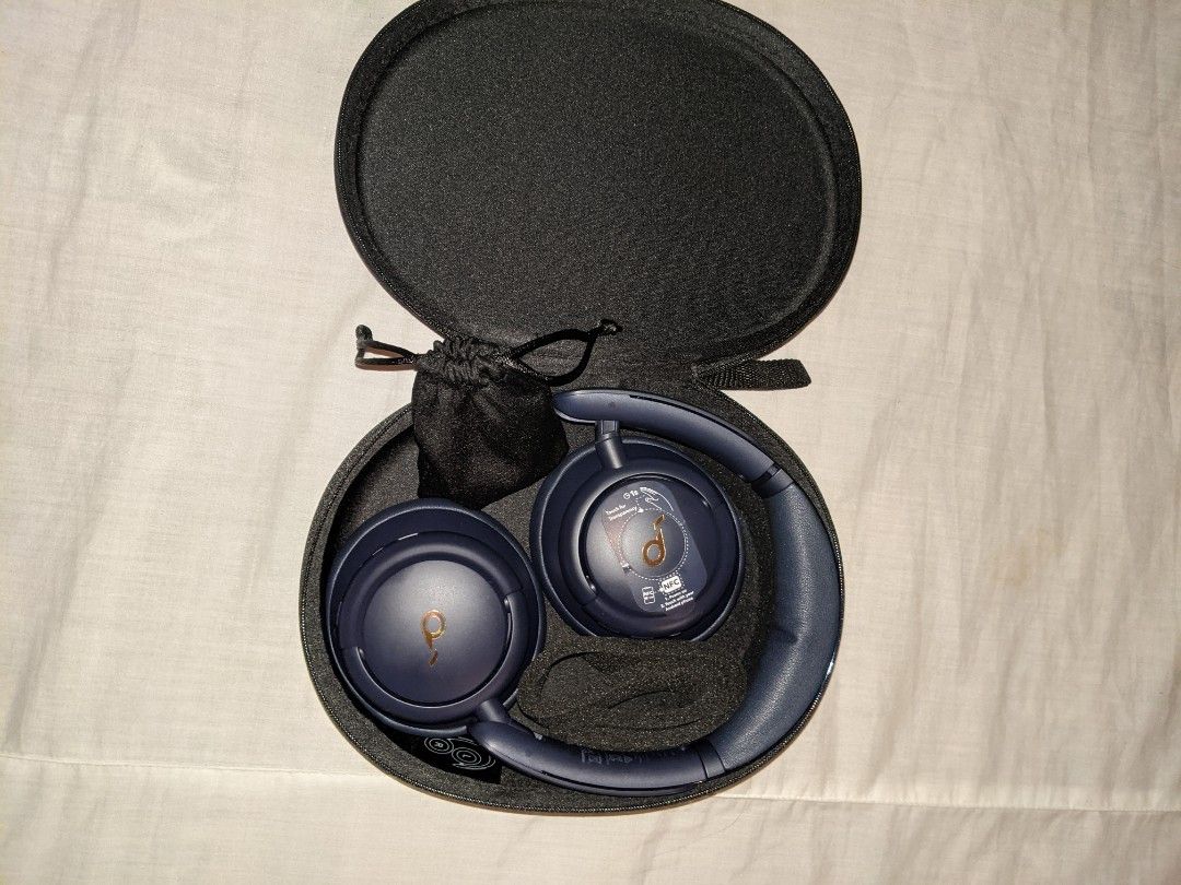 SOUNDCORE Q30, Audio, Headphones & Headsets on Carousell
