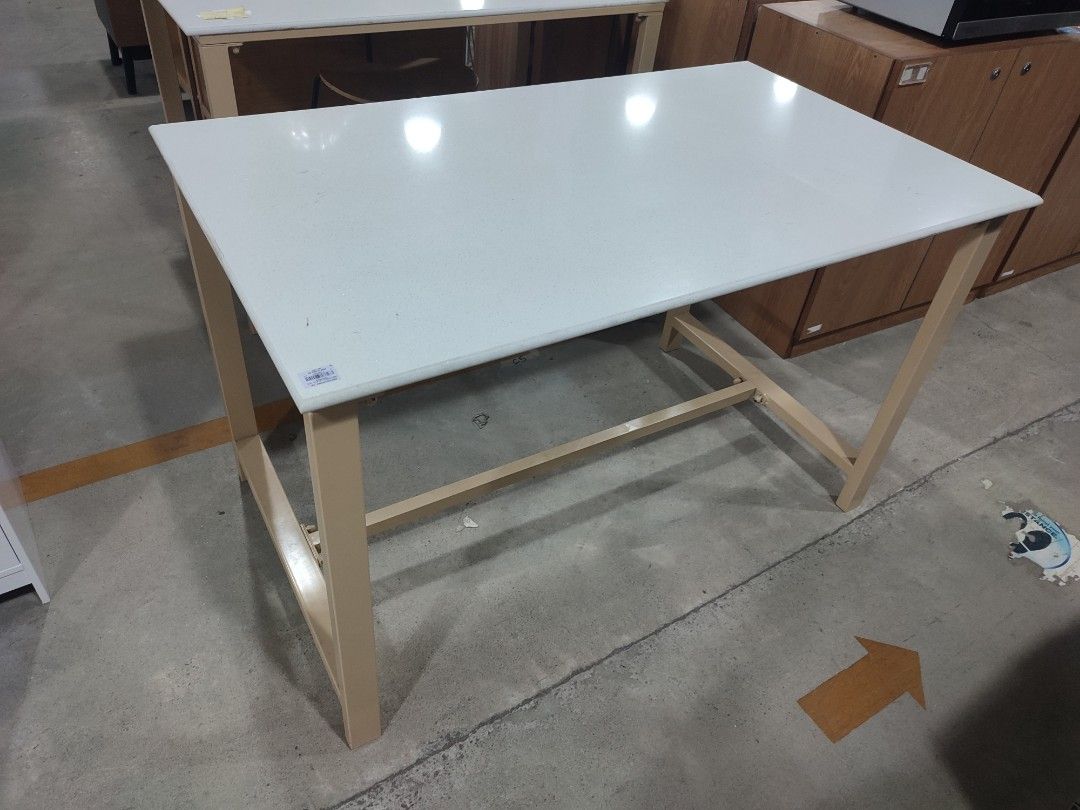 Table Quartz Top w/ Steel Frame 48x28x29inch, Furniture & Home Living ...