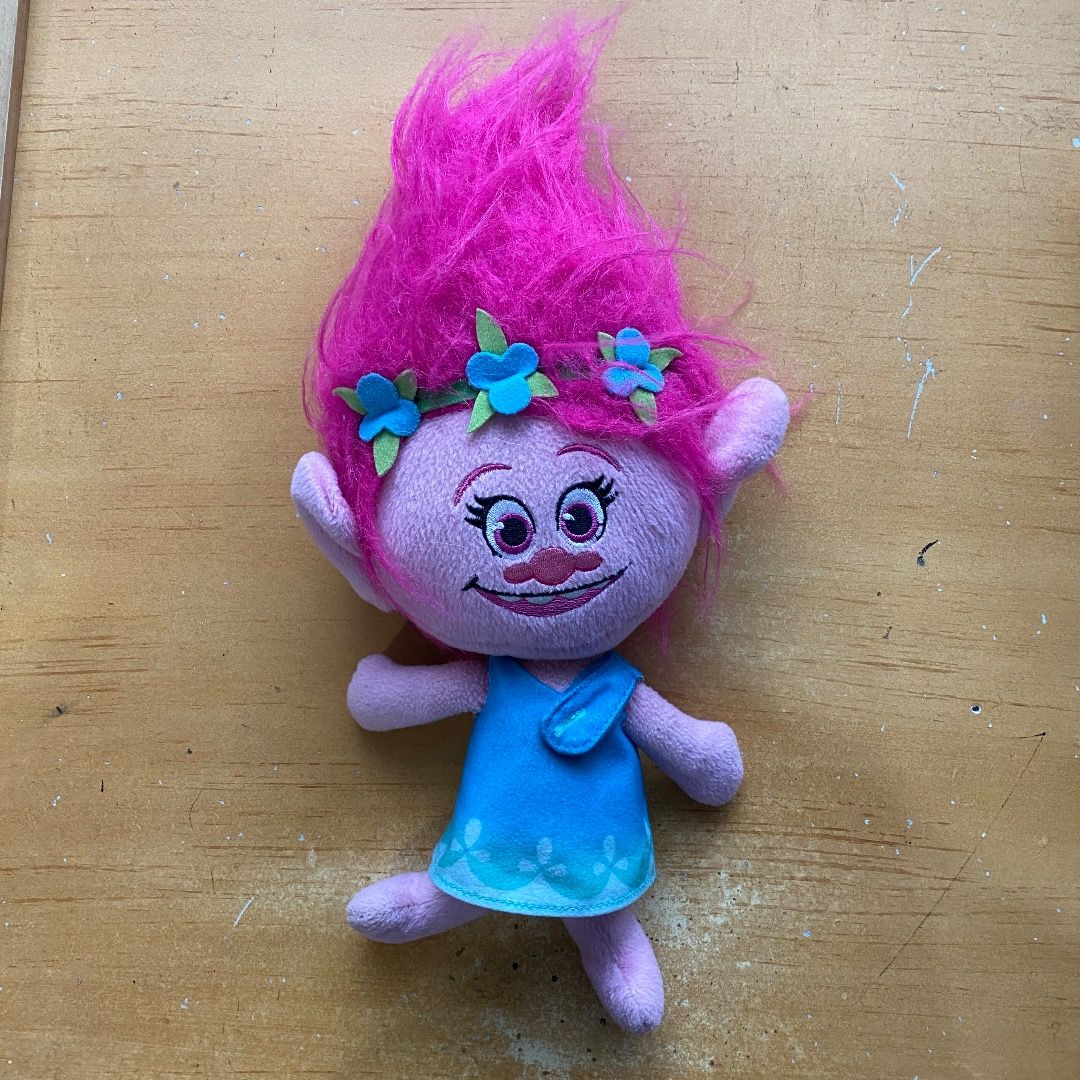 Talking Trolls Princess Poppy Plush on Carousell
