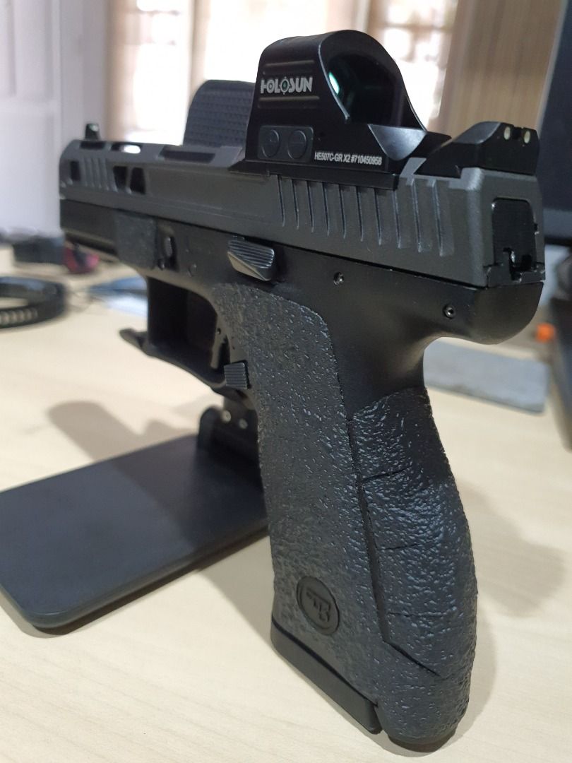 Talon Grips for CZ P10C (Small Backstrap), Sports Equipment, Other ...