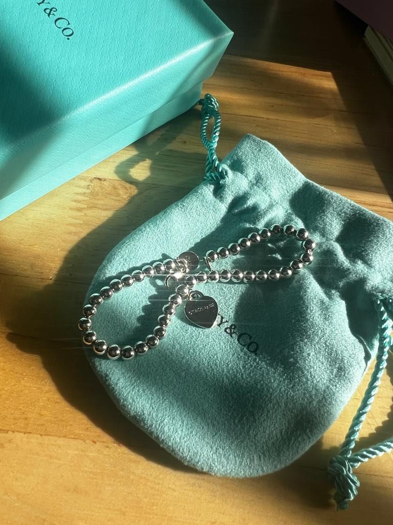 Tiffany & Co Heart Tag Bead Bracelet, Luxury, Accessories on Carousell