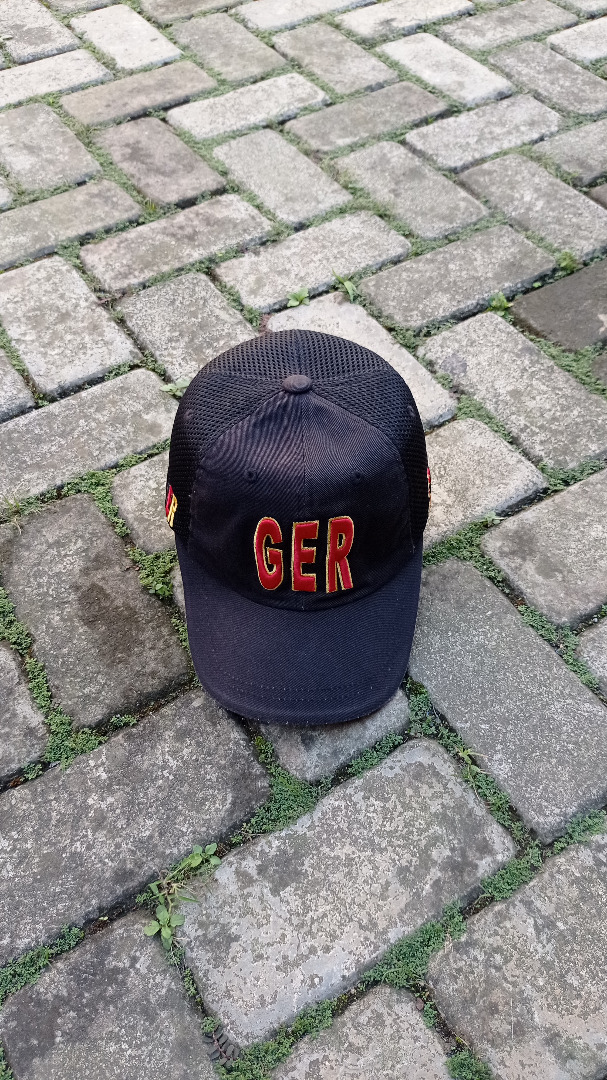 Topi KAPPA German Kriuk, Fesyen Pria, Aksesoris, Topi di Carousell