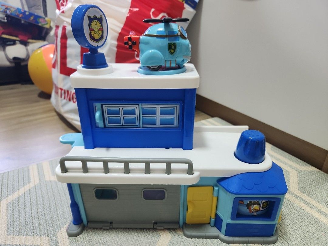 Toy police station, Hobbies & Toys, Toys & Games on Carousell