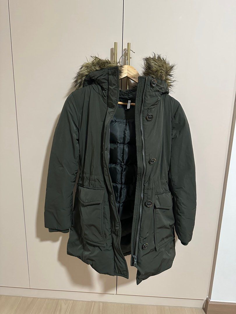 Uniqlo winter down jacket, Women's Fashion, Coats, Jackets and ...