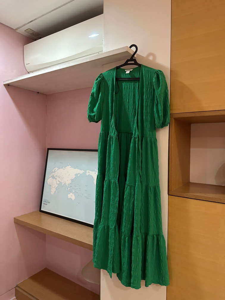 [USED ONCE] MONKI Green wrap around tiered dress, Women's Fashion ...