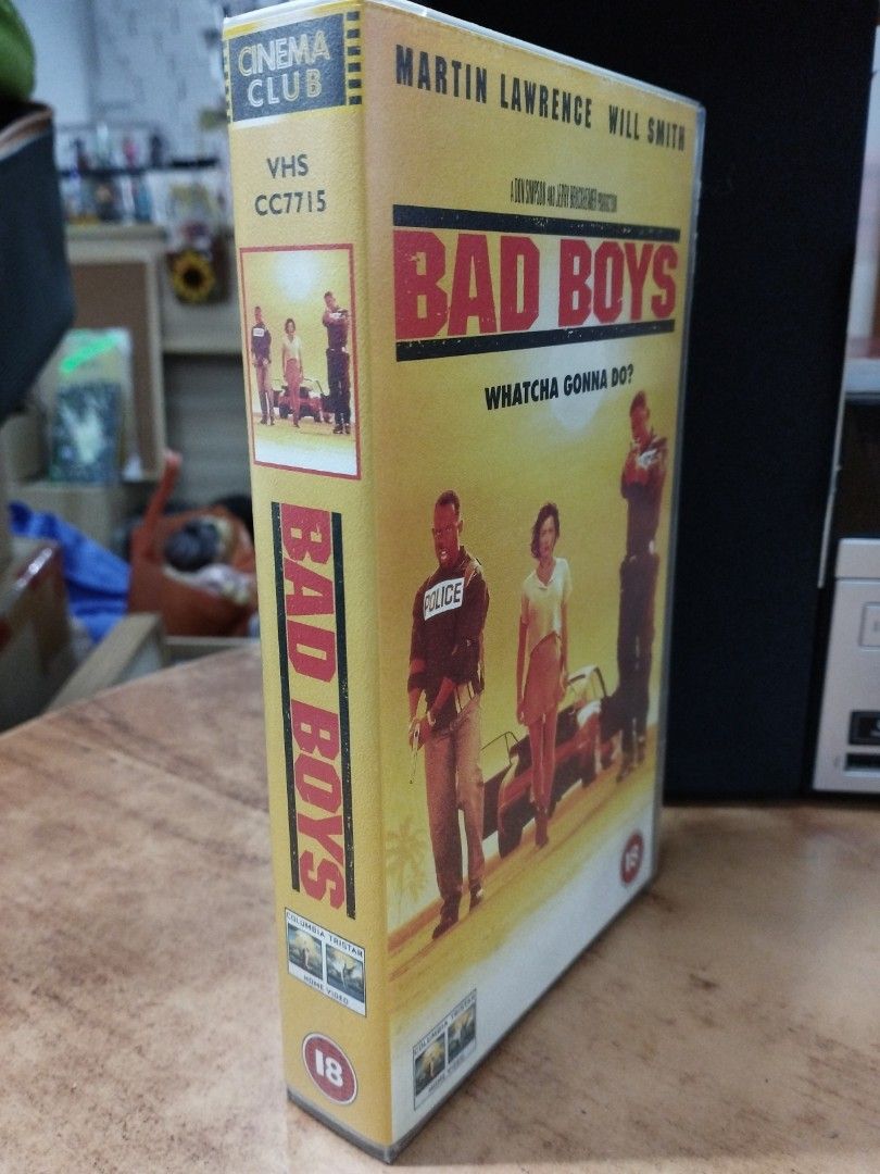 (VHS) Bad Boys, Hobbies & Toys, Music & Media, CDs & DVDs on Carousell