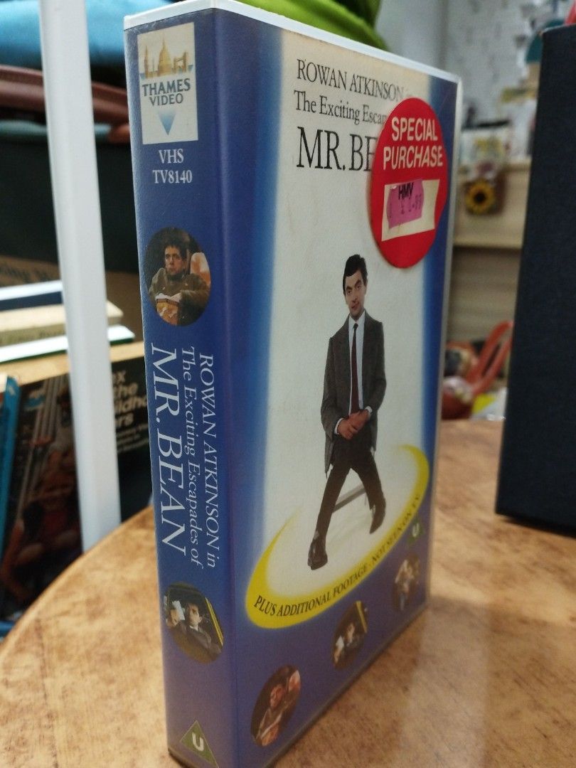 (VHS) Mr.Bean, Hobbies & Toys, Music & Media, CDs & DVDs on Carousell