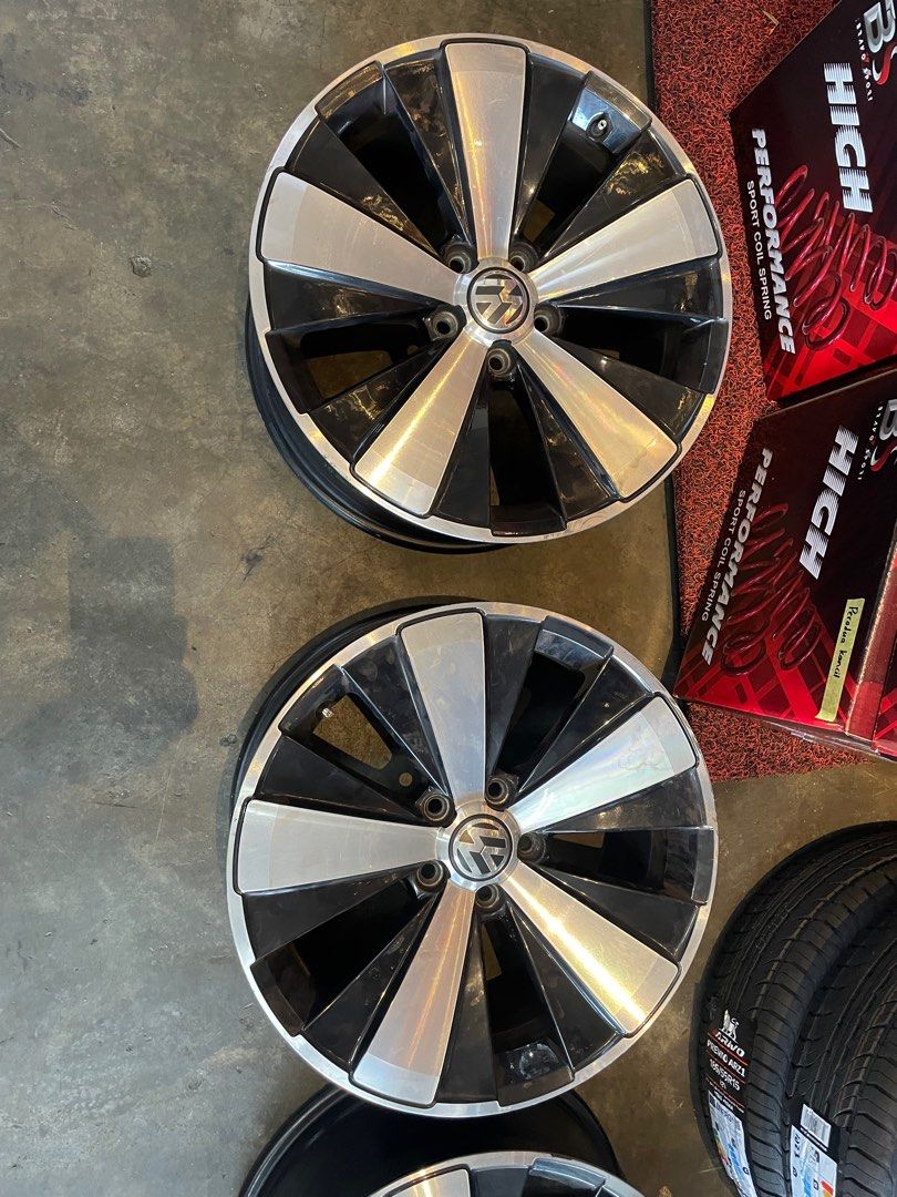 VW beetle 18 inch rims, Auto Accessories on Carousell