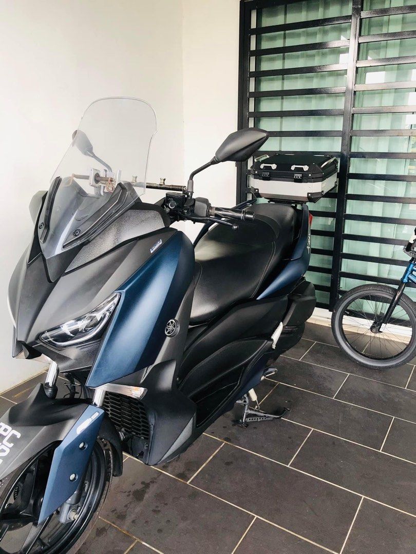 yamaha x-max 250, Motorbikes on Carousell