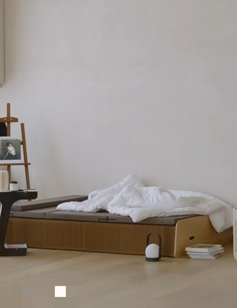 18folds brand-foldable cardboard bed sofa w mattress, Furniture & Home ...