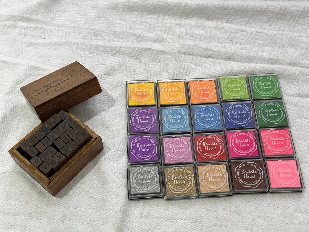 20-color stamp pad and Alphabet stamp (set/package), Hobbies & Toys ...