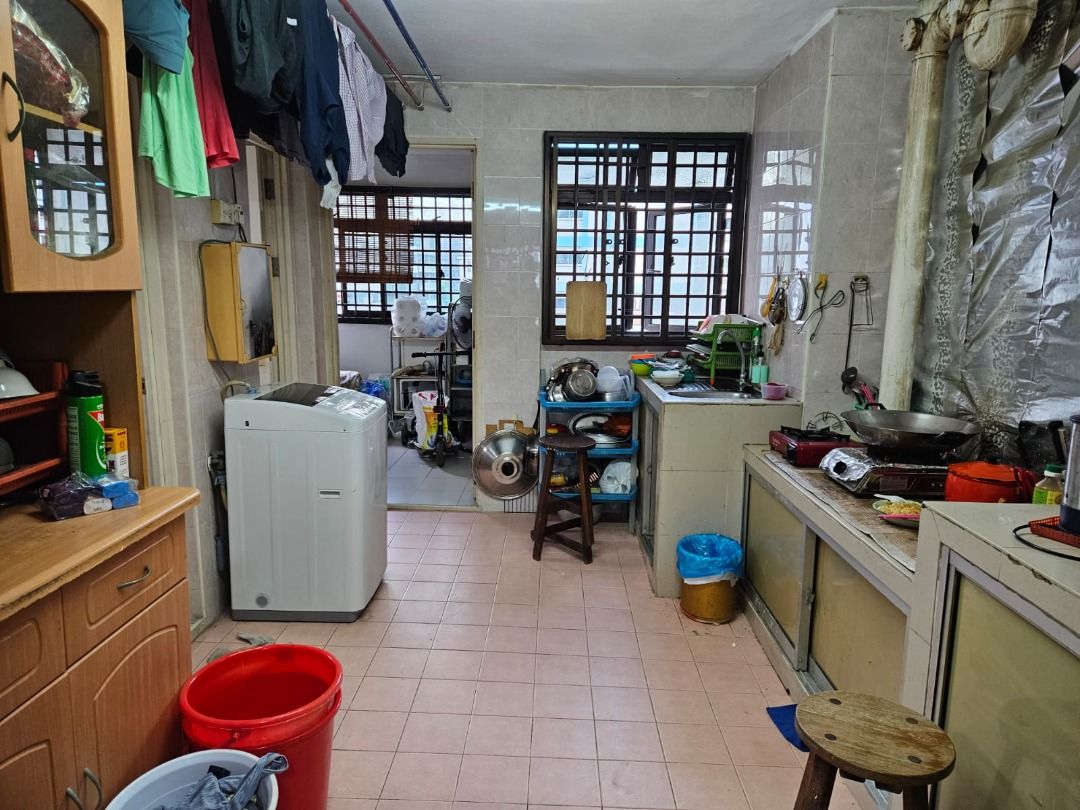 41 Sim Drive 3rm Corner unit for Sale!, Property, For Sale, HDB on ...