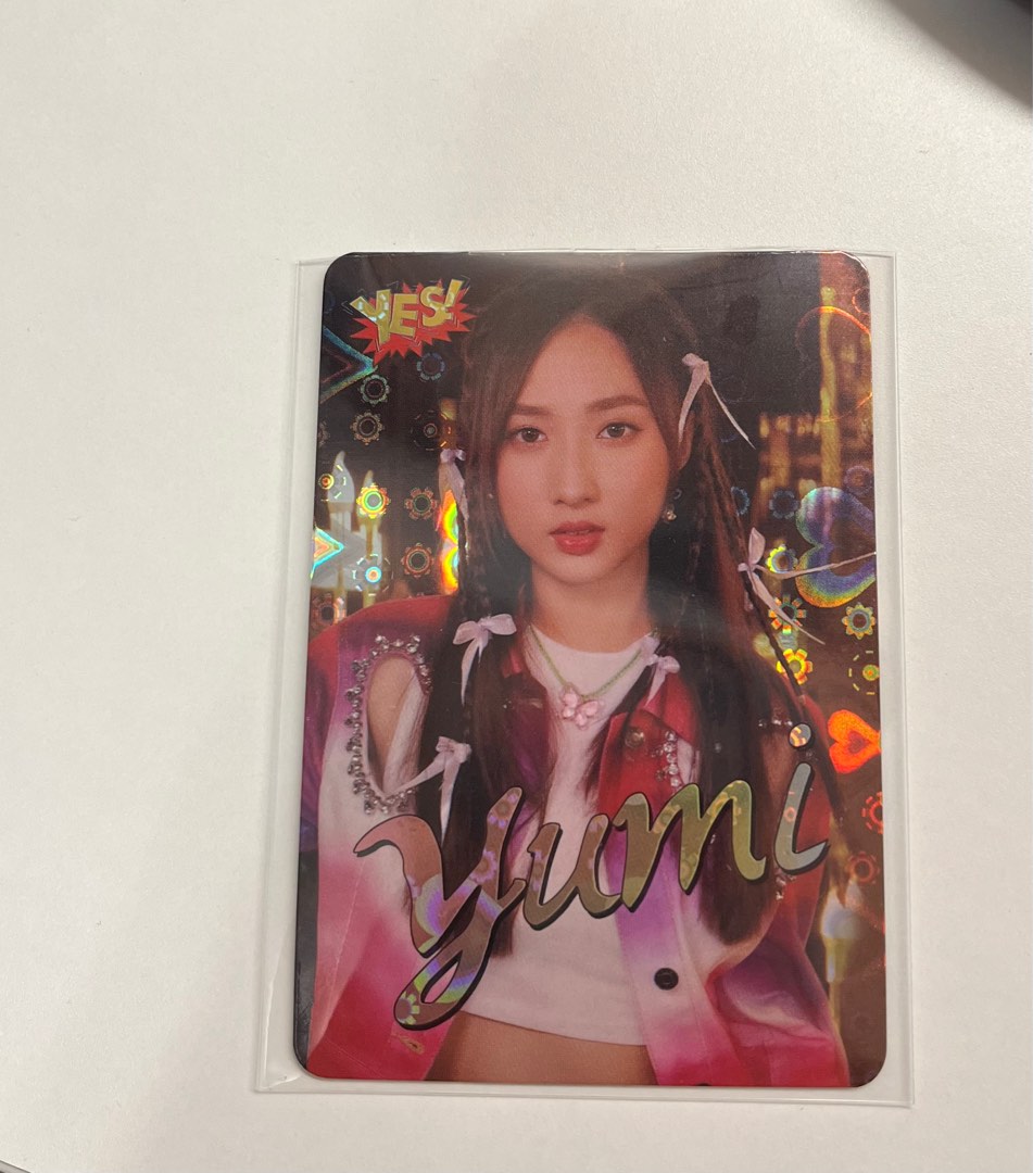 95期yes card yumi鍾柔美閃卡 聲夢傳奇, 興趣及遊戲, 收藏品及紀念品, 明星周邊 - Carousell