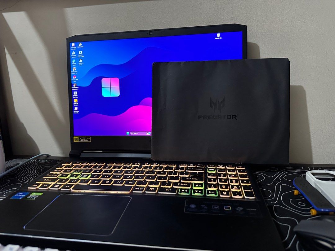 Acer Predator Helios 300 (11th Gen & 3060), Computers & Tech, Laptops ...