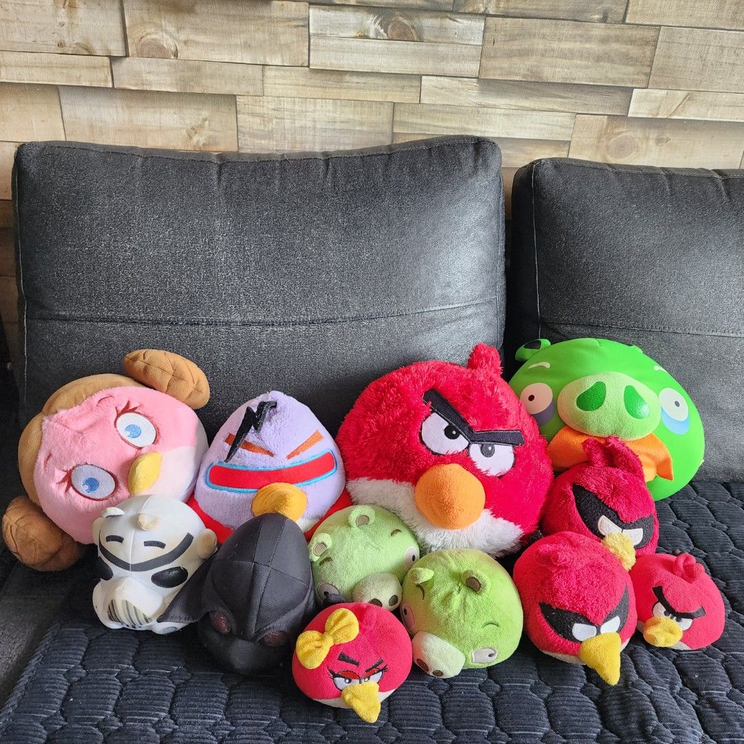 Angry Birds plushie, Hobbies & Toys, Toys & Games on Carousell