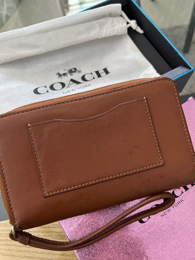 Authentic Coach Wallet, Luxury, Bags & Wallets on Carousell