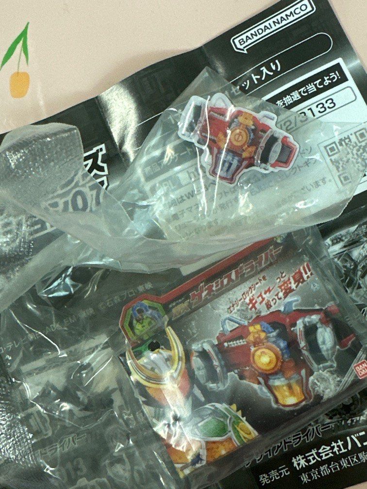 Bandai Gashapon Kamen Rider Belt Pins Collection, Hobbies & Toys, Toys ...
