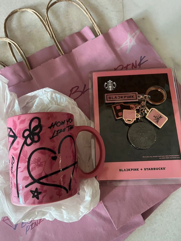 Blackpink starbucks keychain & mug set / blackpink pink mug, Hobbies ...