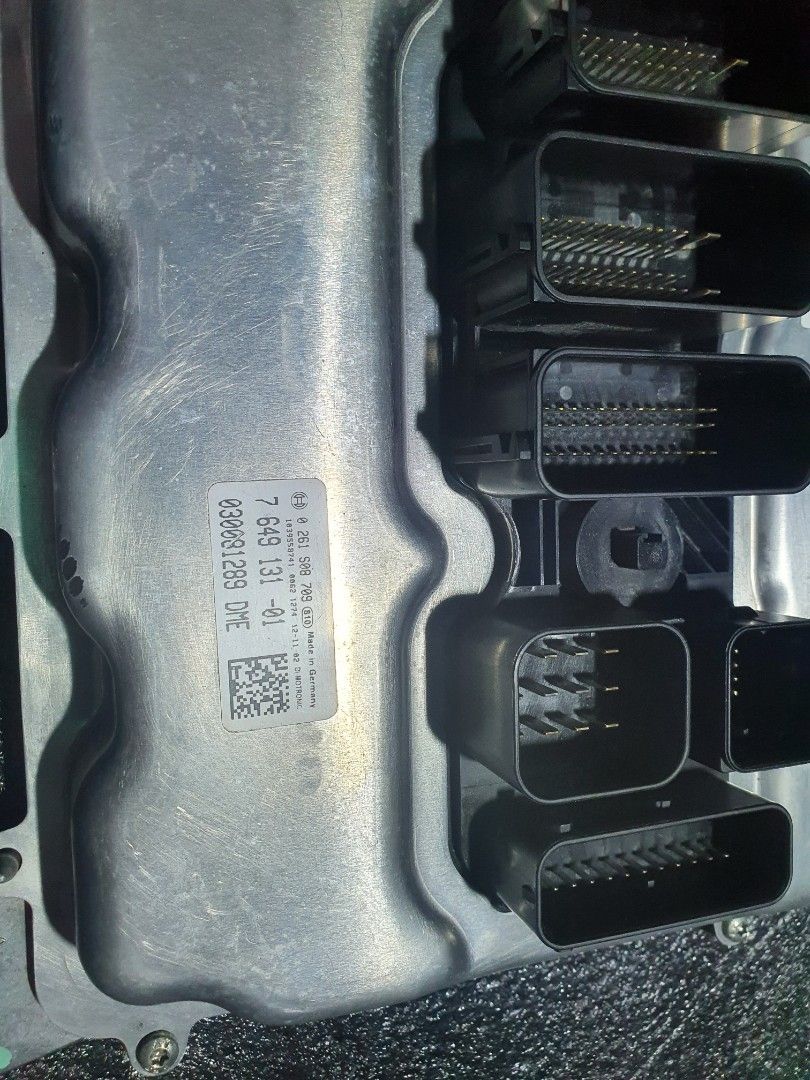 BMW F30 N20 DME ECU, Everything Else, Others on Carousell
